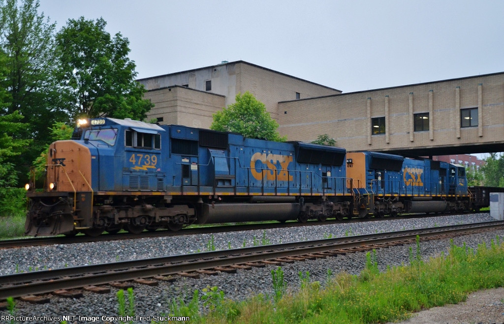 CSX 4739 & 4741